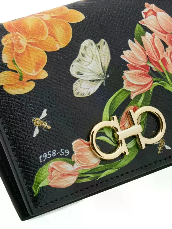 FERRAGAMO Gancini Compact Wallet - Black