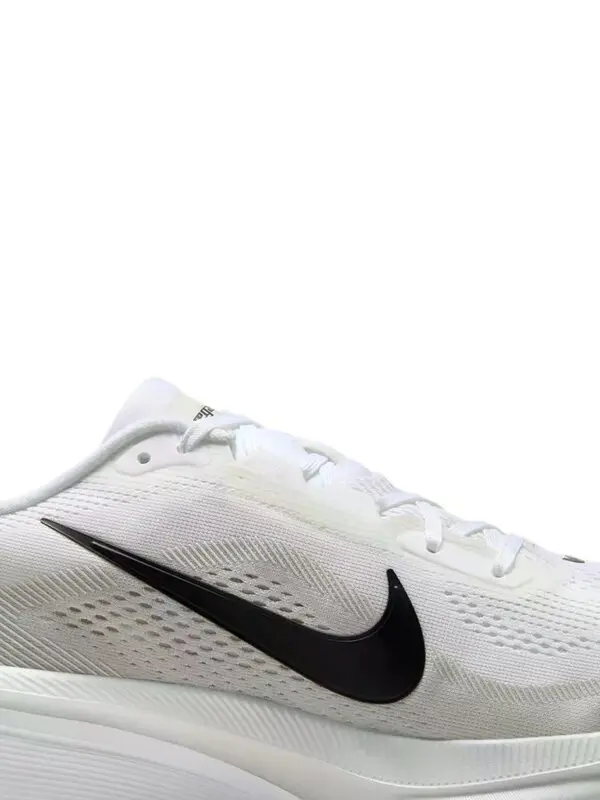 Nike Pegasus 42 Running Sneakers