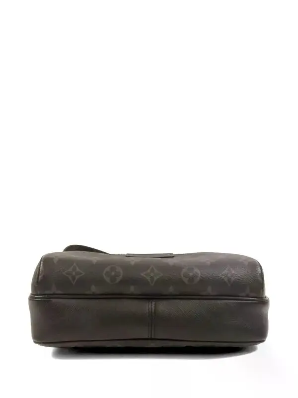 LOUIS VUITTON Monogram Eclipse Voyager Messenger Pm Bag