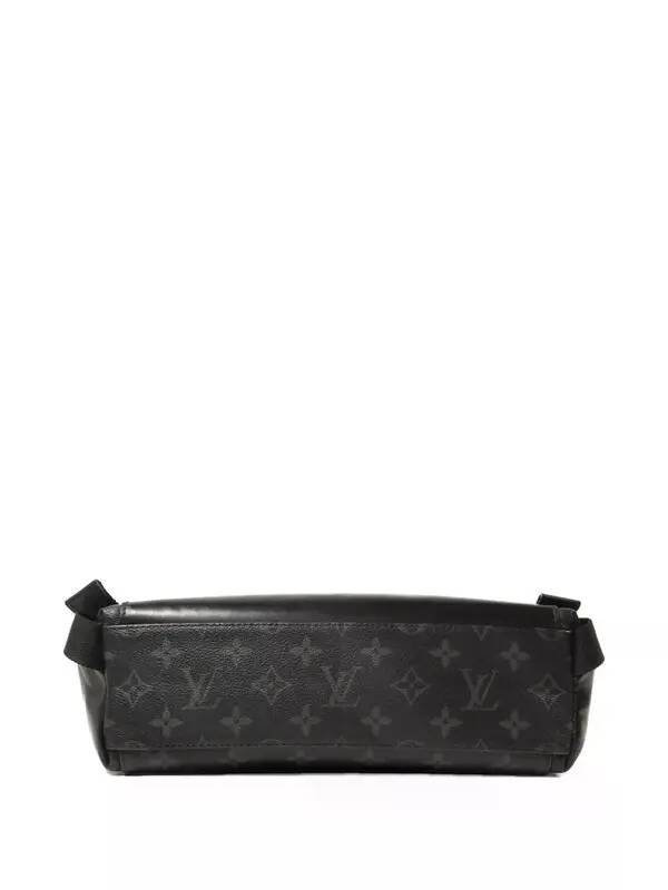 LOUIS VUITTON Monogram Eclipse Voyager Messenger Bag