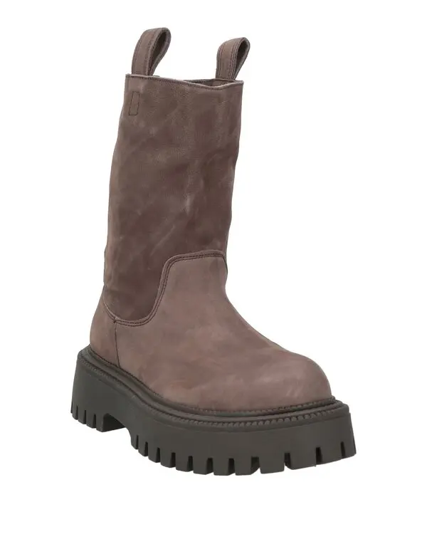 INUOVO Chocolate Leather Ankle Boots
