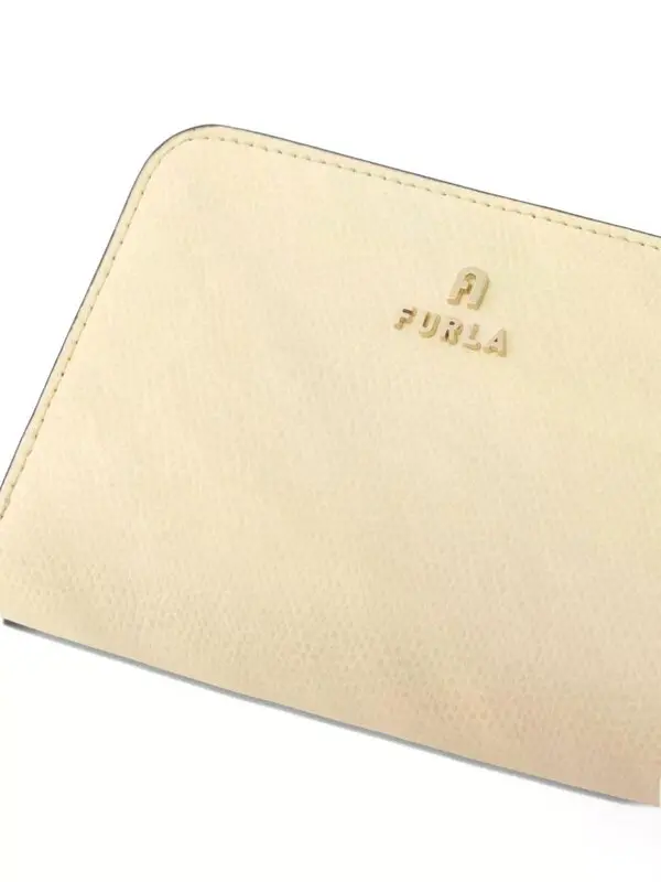Furla Medium Camelia Leather Wallet