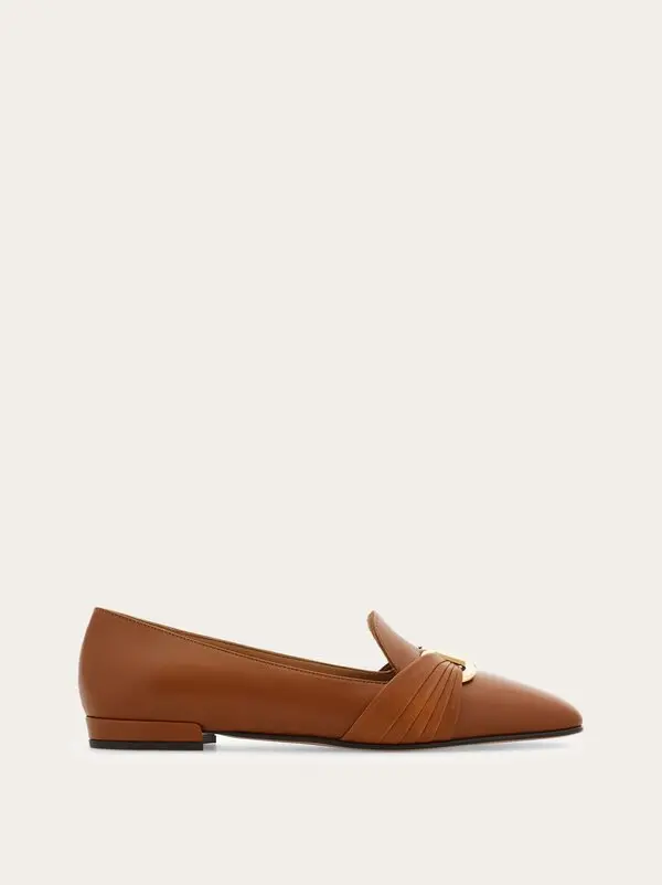 FERRAGAMO Gancini Ornate Loafer - Brown