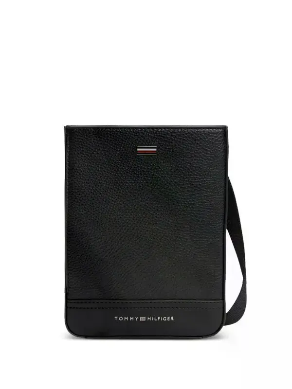 Tommy Hilfiger Logo Plaque Shoulder Bag