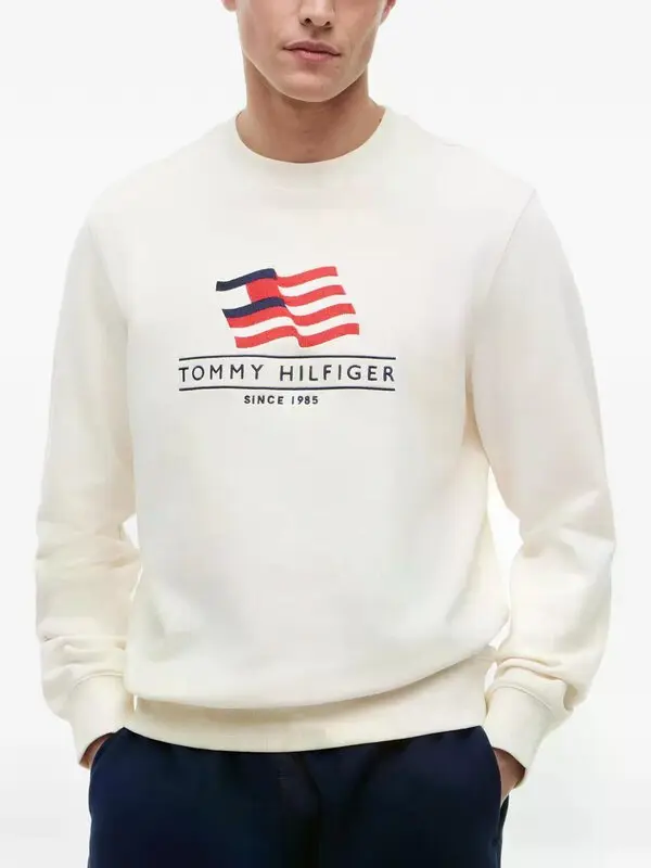 Tommy Hilfiger Logo Embroidered Sweatshirt