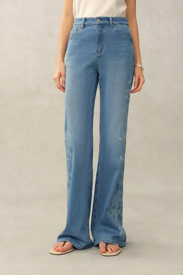Fabrique Kari Burnout High Waist Flared Jeans - Blue