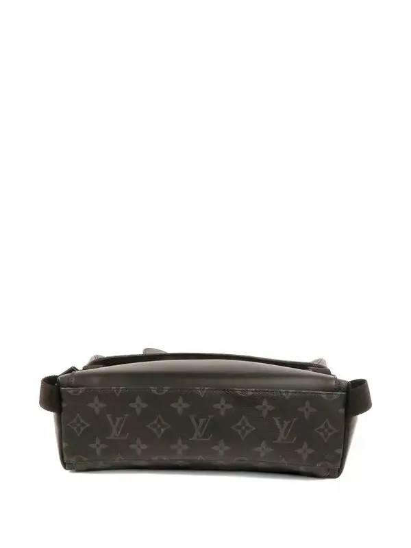 LOUIS VUITTON Monogram Eclipse Voyager Messenger Pm Shoulder Bag - Grey