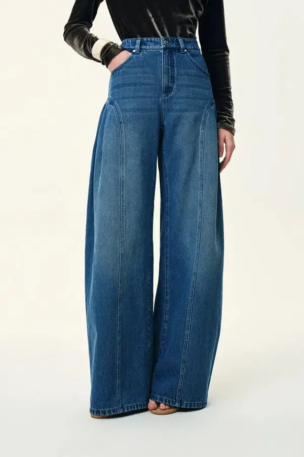 Fabrique Manon Soft Barrel Leg Jeans In Cotton Denim