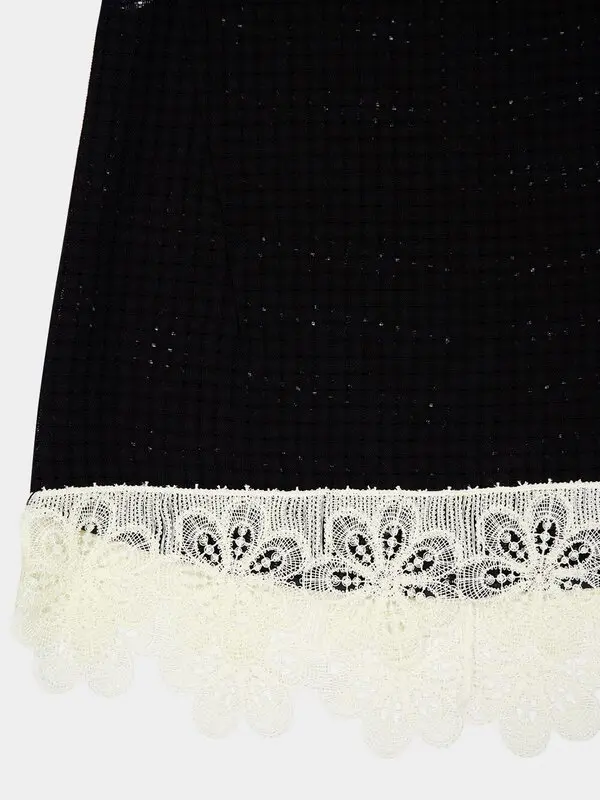 La DoubleJ Sleeveless Top With Lace Hem