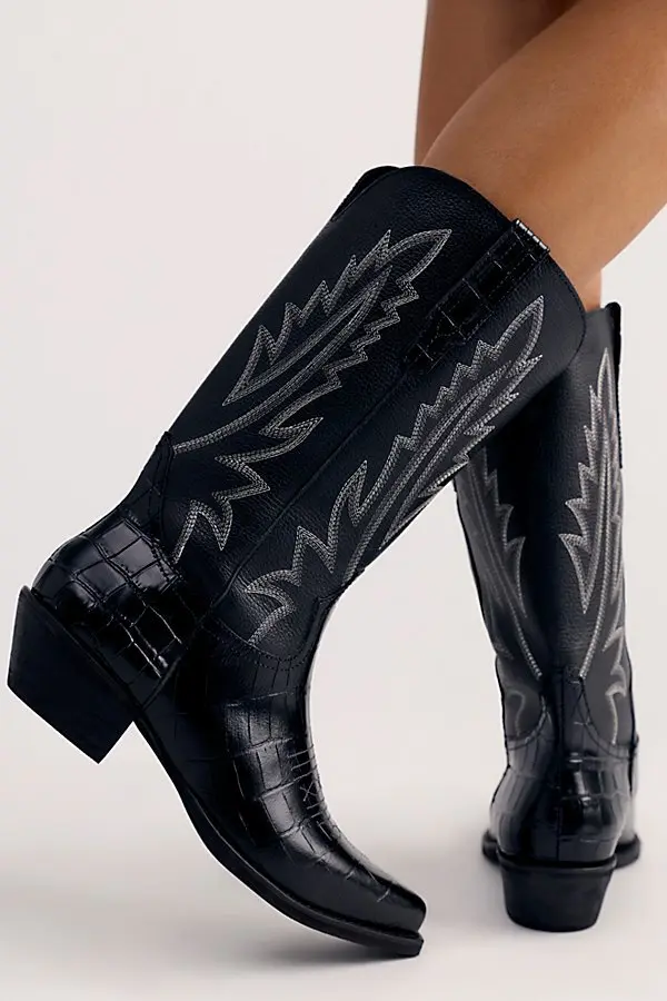 Matisse Round-up Western Boots - Black