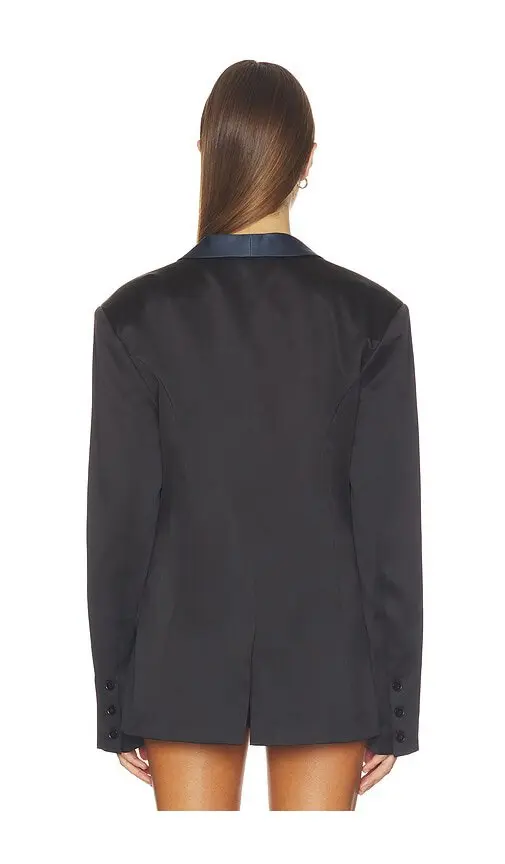 Lioness Sylvie Blazer