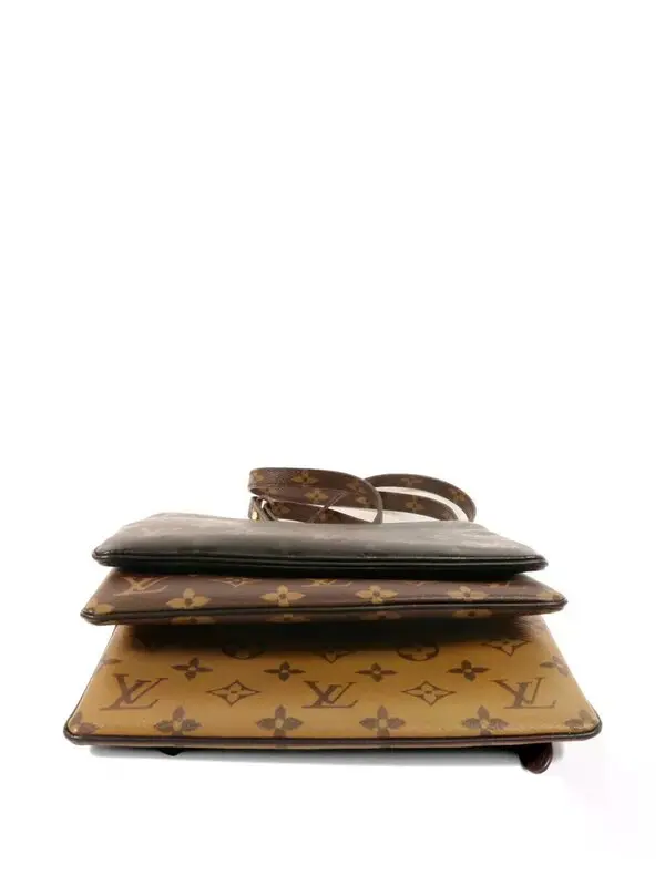 LOUIS VUITTON Pochette Lv3 Shoulder Bag
