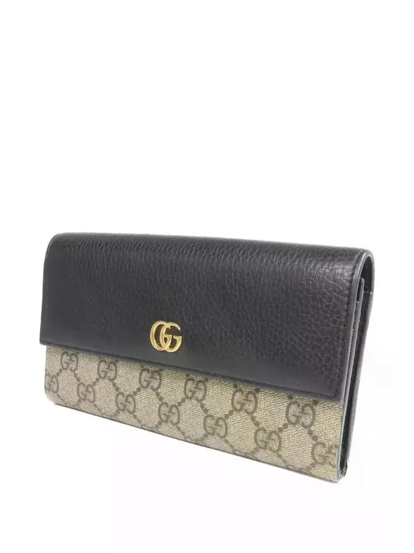 Gucci Gg Supreme Marmont Wallet - Neutrals