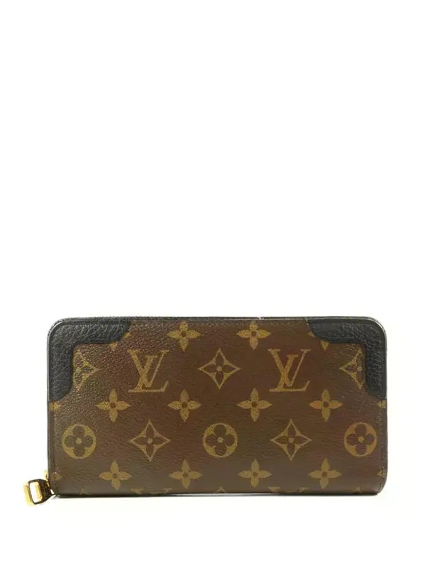 LOUIS VUITTON Retiro Zippy Monogram Wallet