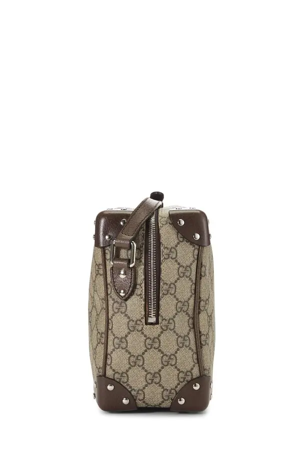 Gucci Gg Supreme Studded Shoulder Bag