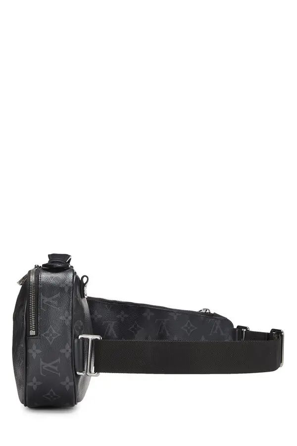 LOUIS VUITTON Explorer Bumbag - Black