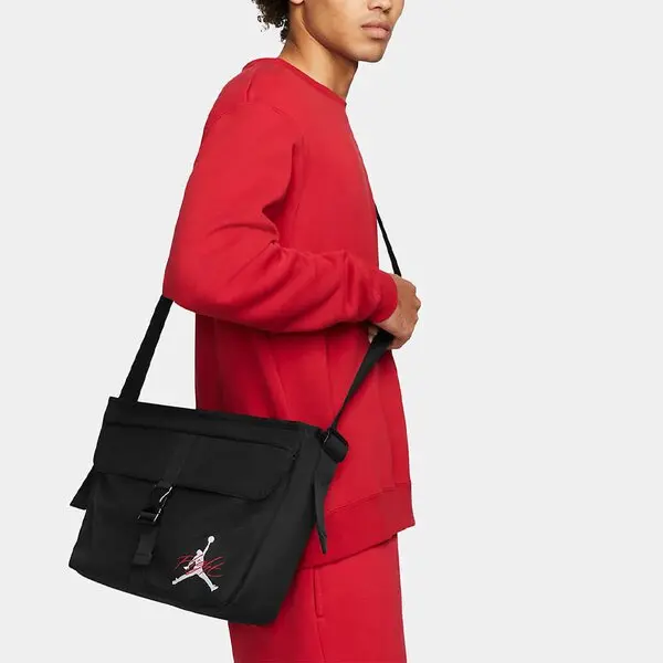 JORDAN Single-shoulder Bag