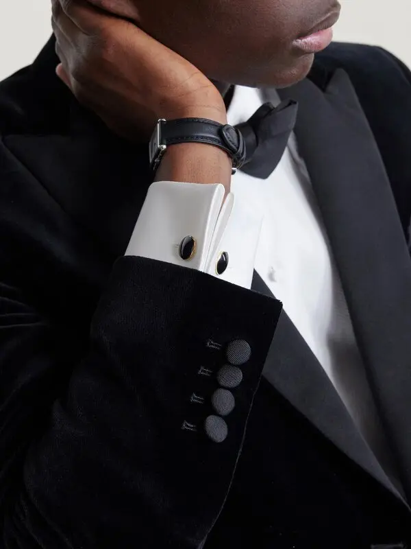 TOM FORD 18kt Yellow Gold And Onyx Round Cufflinks