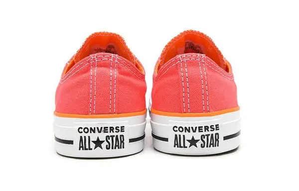 CONVERSE Chuck Taylor All Star Ox Sneakers - Pink