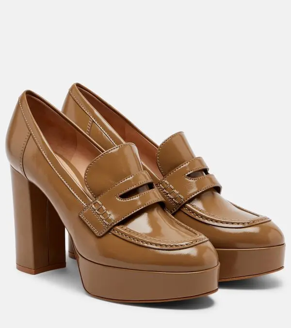 GIANVITO ROSSI Jenna Leather Loafer Pumps - Beige
