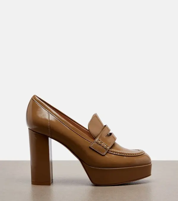 GIANVITO ROSSI Jenna Leather Platform Loafer Pumps - Beige