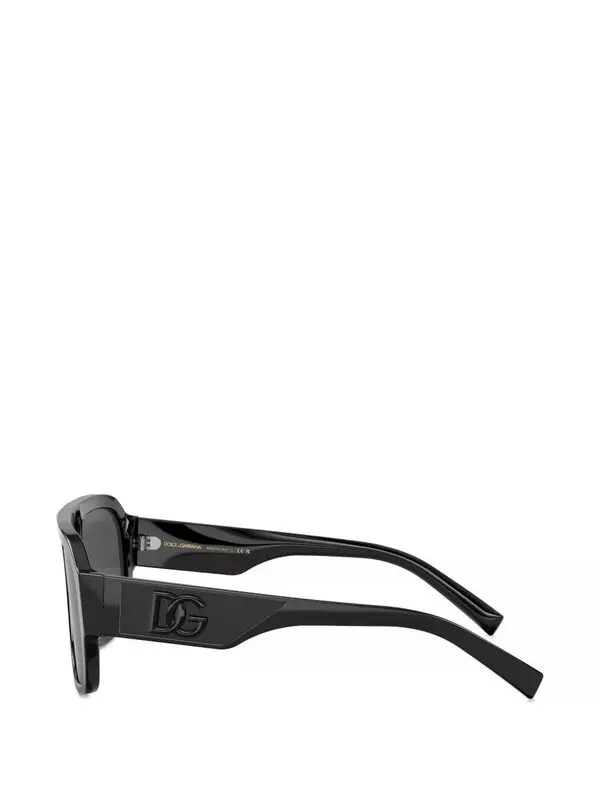 Dolce & Gabbana Pilot Frame Sunglasses