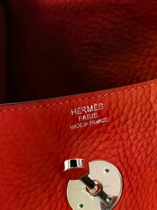 Hermès Lindy 30 Shoulder Bag