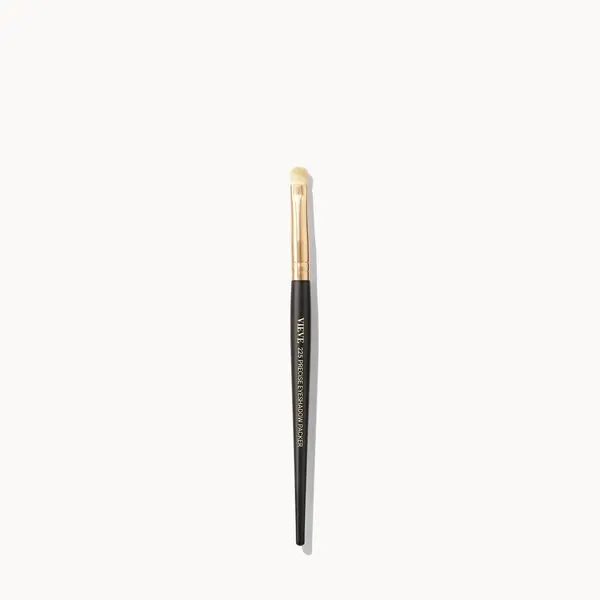 VIEVE 225 Precise Eyeshadow Packer Brush