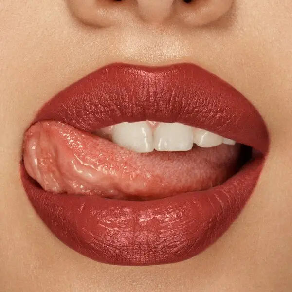 VIEVE Modern Matte Lipstick Lara - Red