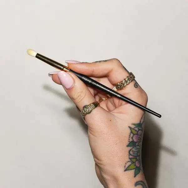 VIEVE 221 Eyeshadow Smudger Brush