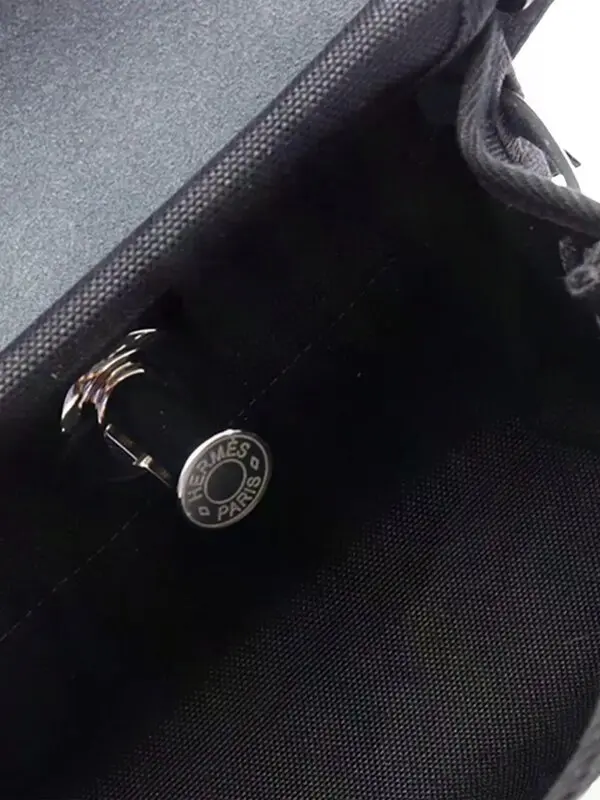 Hermès Herbag Zip 20 Crossbody Bag - Black