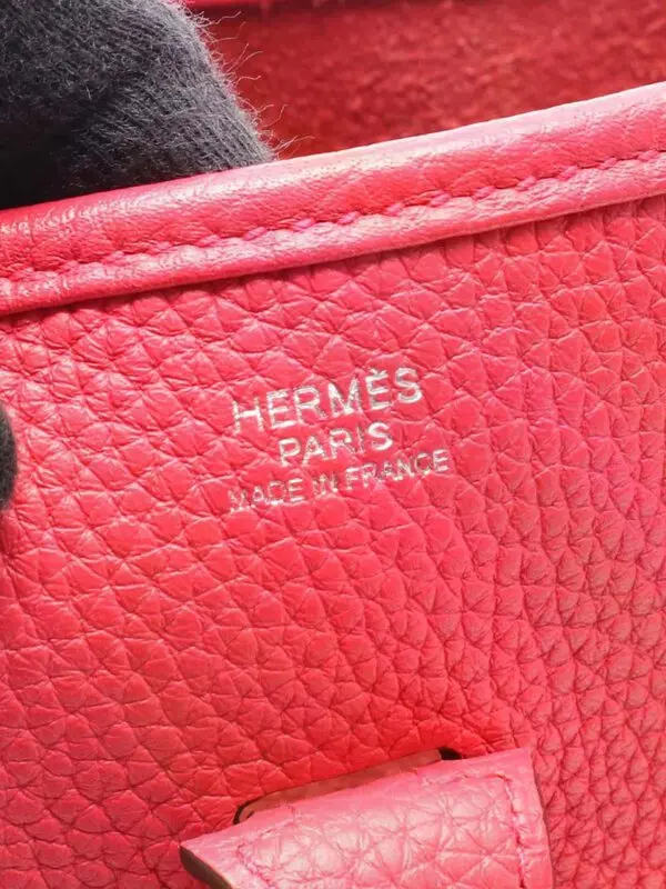 Hermès Clemence Evelyne Iii Crossbody Bag