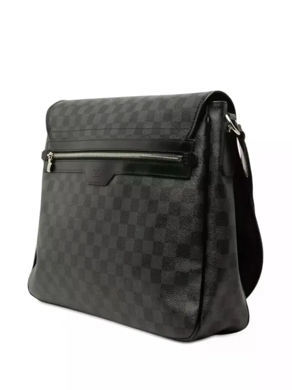 LOUIS VUITTON Damier Graphite Daniel Gm Crossbody Bag