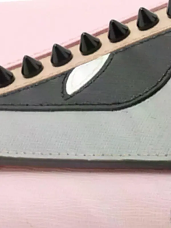Fendi Studded Leather Wallet On Chain - Pink
