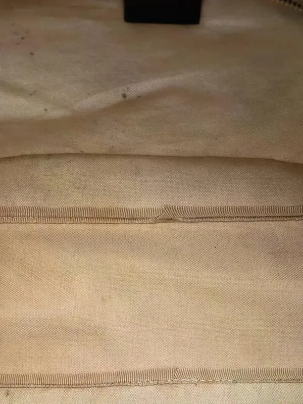 Gucci Gg Supreme Crossbody Bag