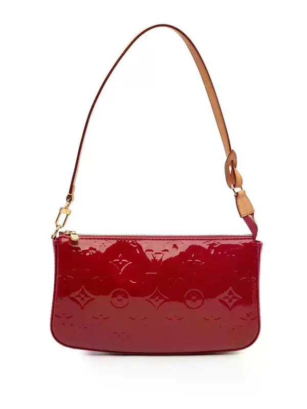 LOUIS VUITTON Monogram Vernis Pochette Accessories Shoulder Bag
