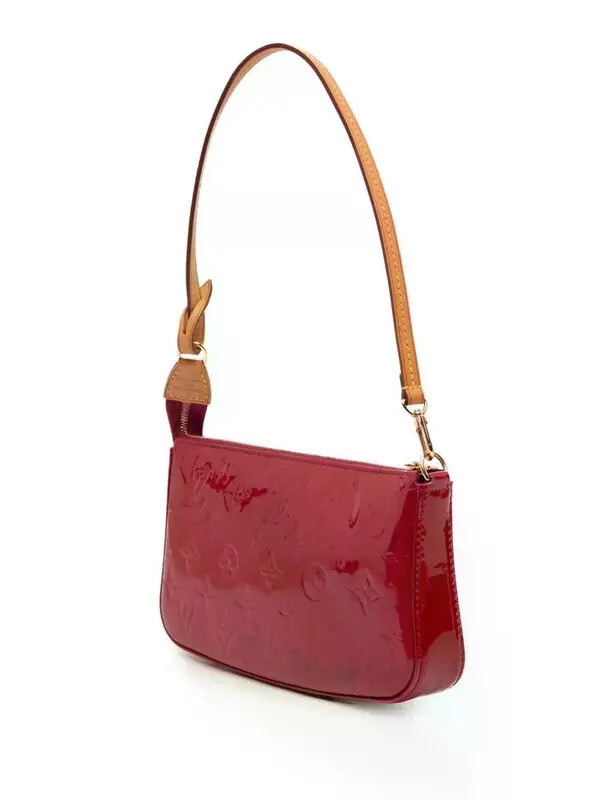 LOUIS VUITTON Monogram Vernis Pochette Accessories Shoulder Bag
