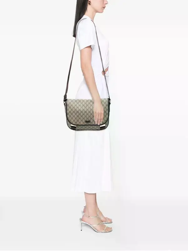 Gucci Gg Supreme Crossbody Bag