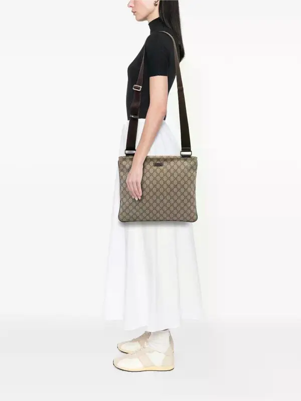 Gucci Gg Supreme Crossbody Bag