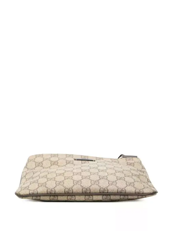 Gucci Gg Supreme Crossbody Bag