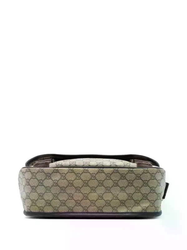 Gucci Gg Supreme Canvas Crossbody Bag