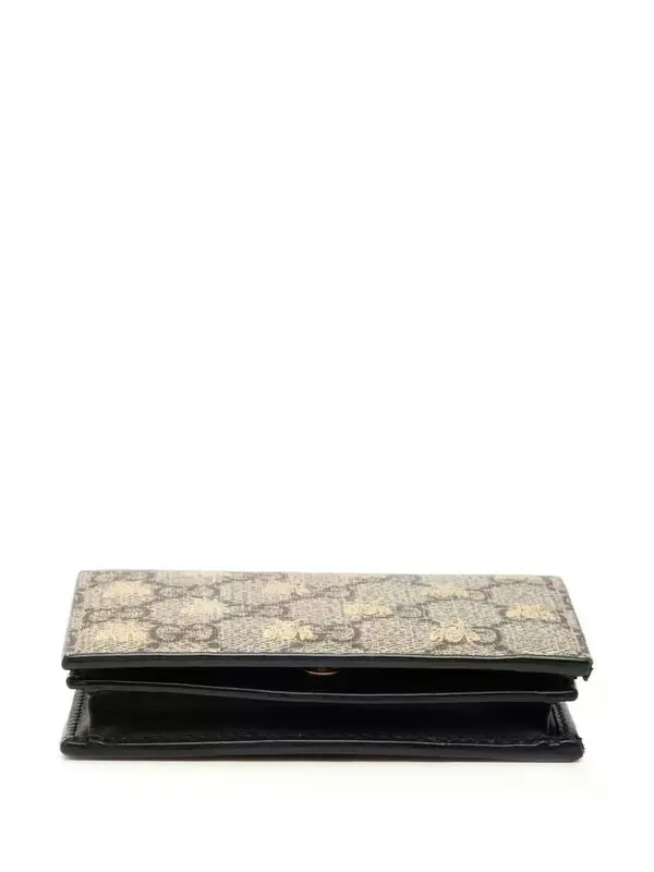 Gucci 2000-2015 Gg Supreme Bees Bifold Wallet Small Wallets