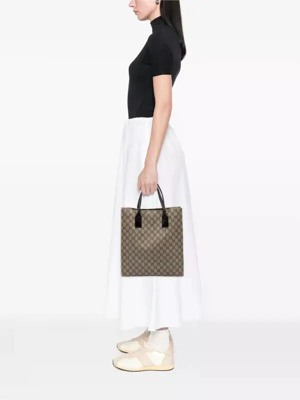 Gucci Gg Supreme Tote Bag