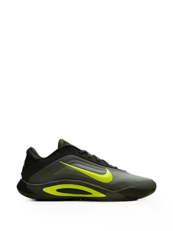 Nike Low-top Sneakers