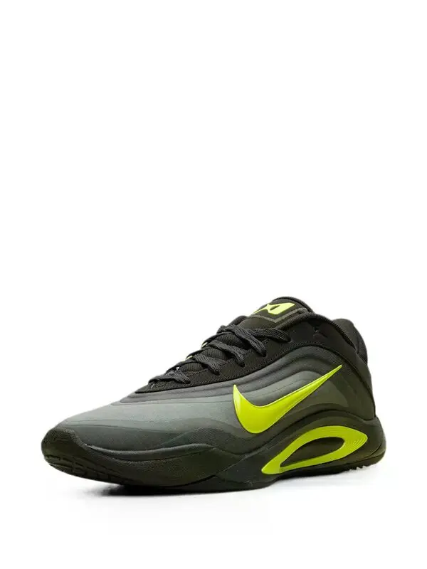 Nike Low-top Sneakers