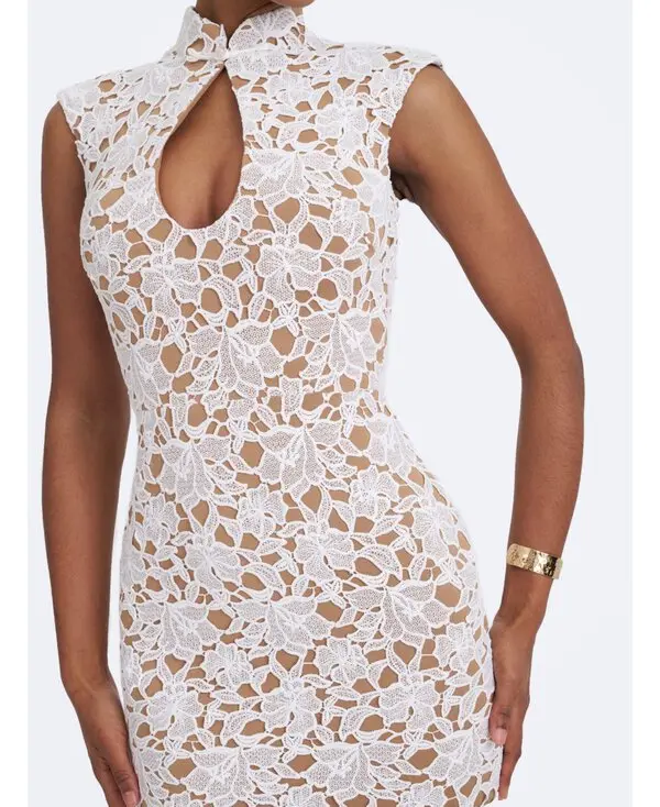 MISS CIRCLE NEW YORK Quinley Cotton Lace Teardrop Neckline Mini Dress