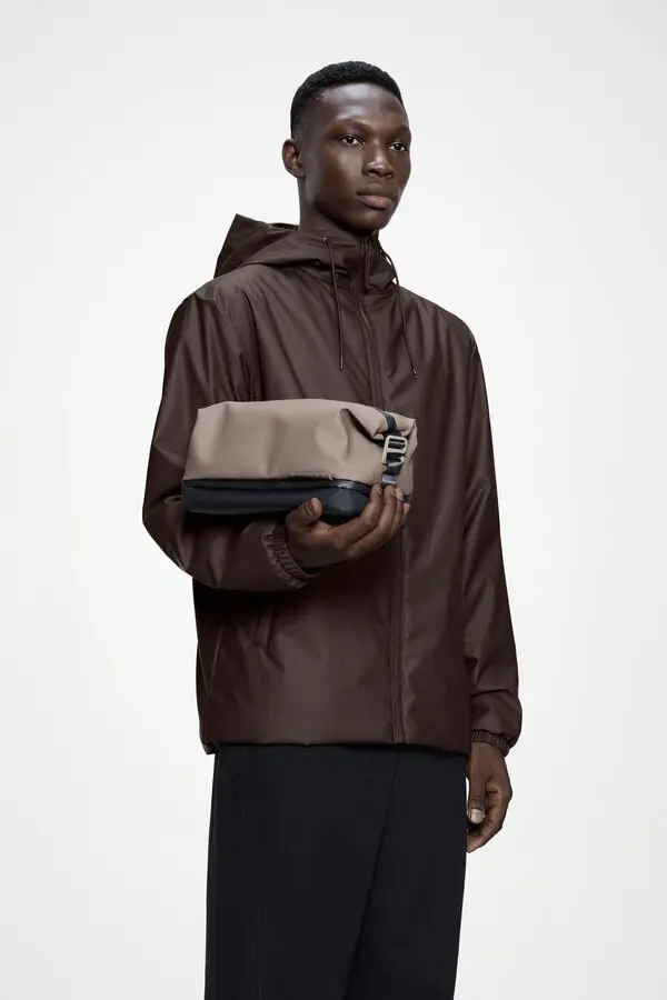 Rains Otaru Wash Bag - Cinder