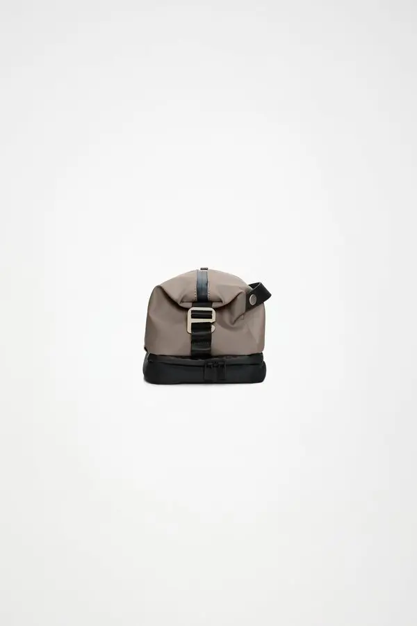Rains Otaru Wash Bag - Cinder