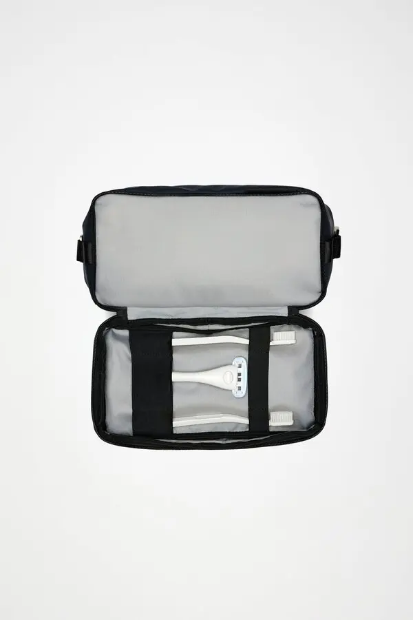 Rains Otaru Wash Bag - Cinder