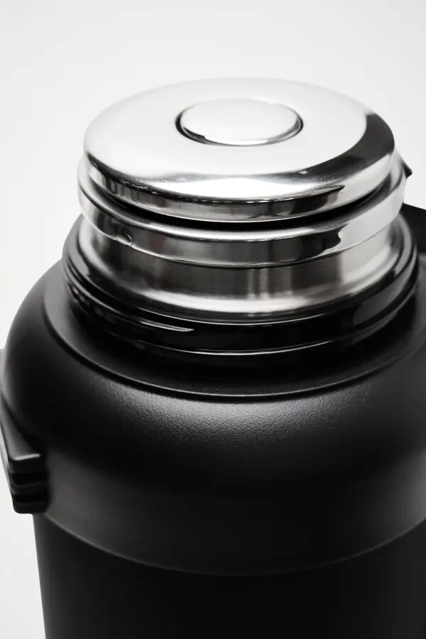 Rains Stainless Tumbler Vacuum Flask 1300ml - Black
